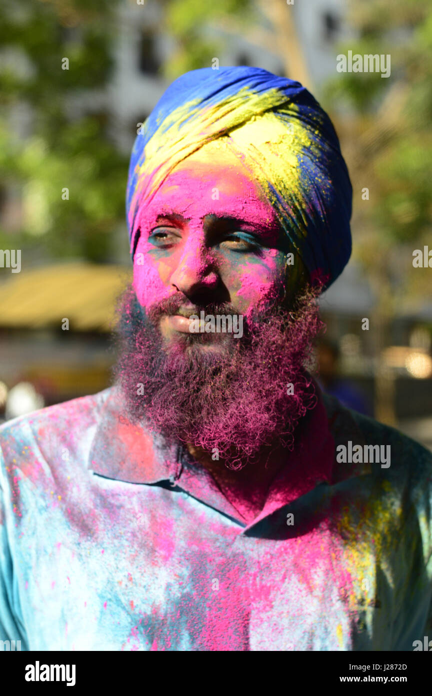 Hinduism colour hi-res stock photography and images - Alamy