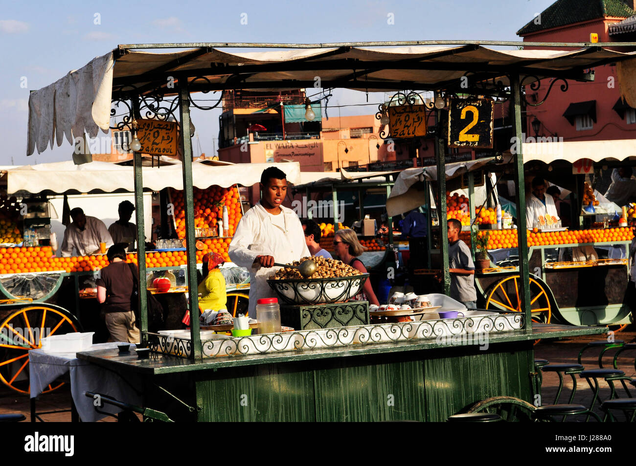 Babbouche marrakech High Resolution Stock Photography and Images - Alamy