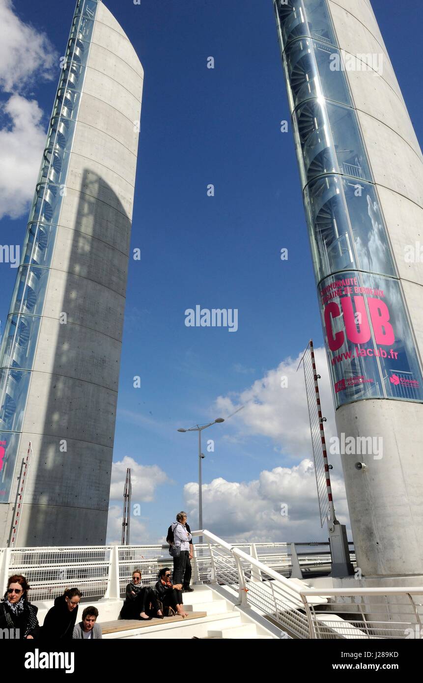 France, South-Western France, Bordeaux, pedestrian area of the lift ...