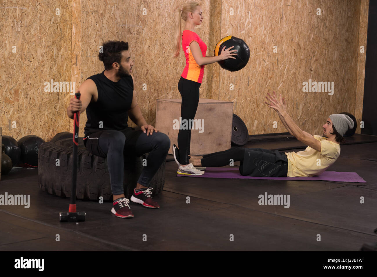 Sport Fitness Man Doing Abdominal Crunches Crossfit Training, Young ...