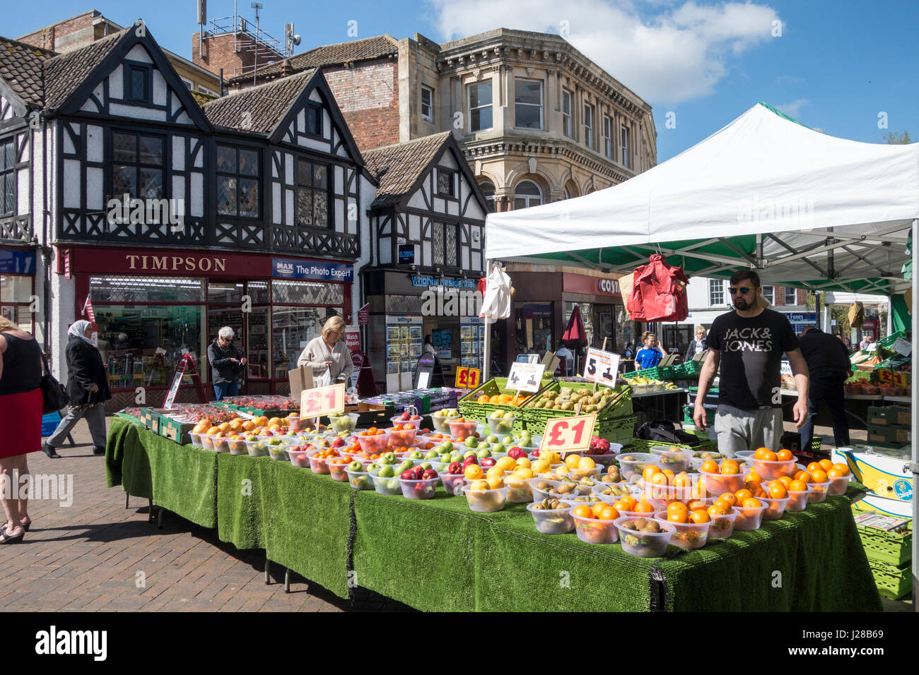 Trowbridge Wiltshire Town Centre Stock Photos & Trowbridge Wiltshire ...