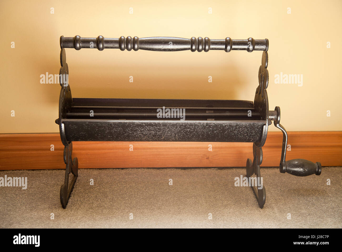 Antique log hi-res stock photography and images - Alamy