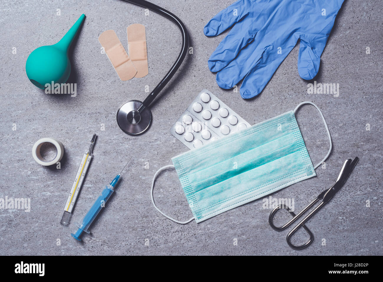 First stone tools hi-res stock photography and images - Alamy