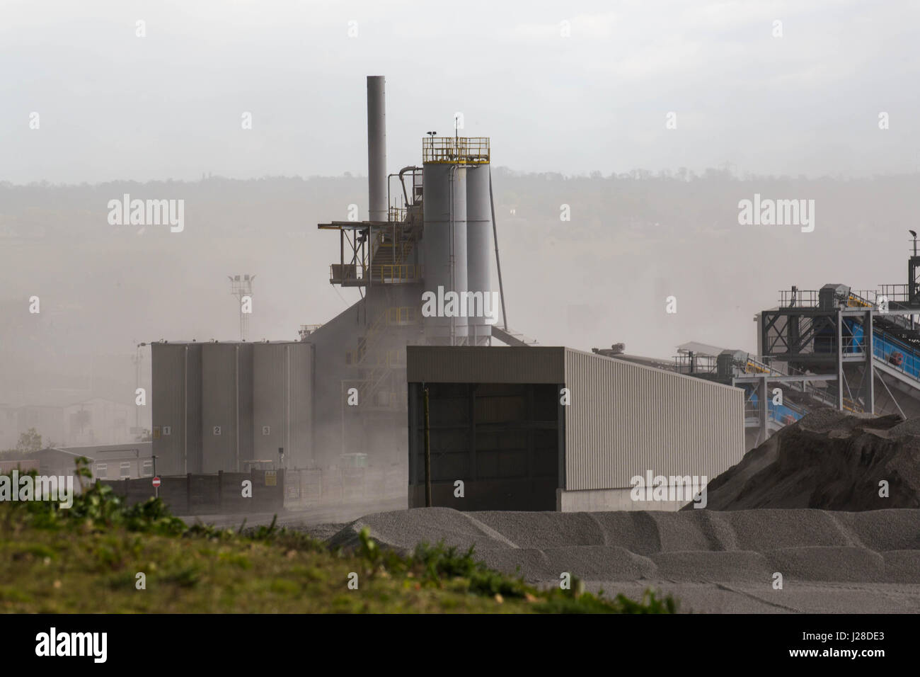 Granite quarry dynamite hi-res stock photography and images - Alamy