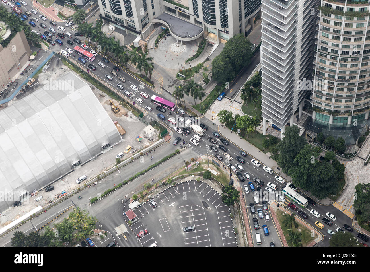 Overview bustle hi-res stock photography and images - Alamy