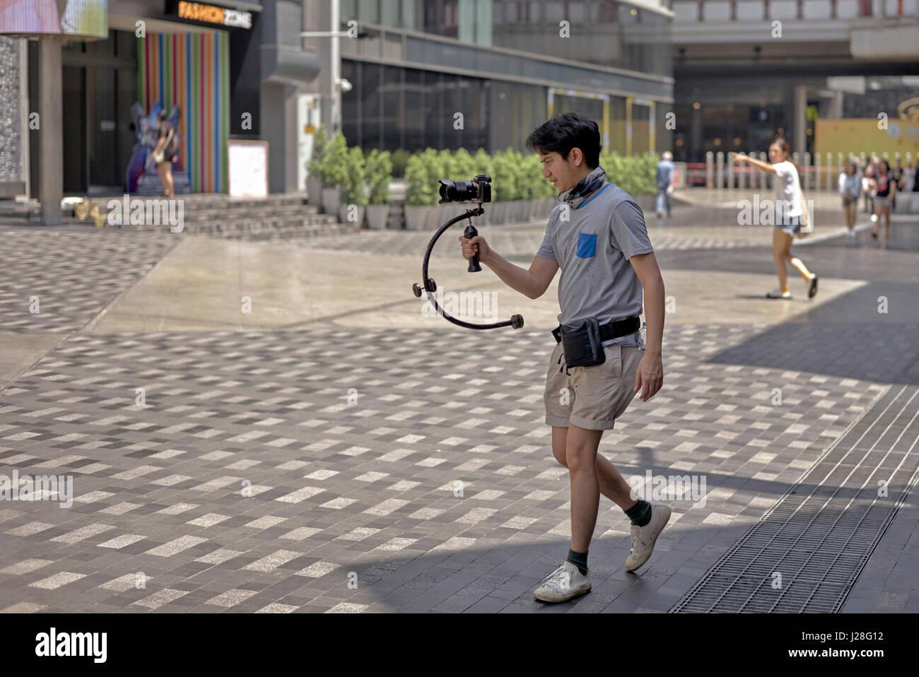 Shooting device hi-res stock photography and images - Alamy