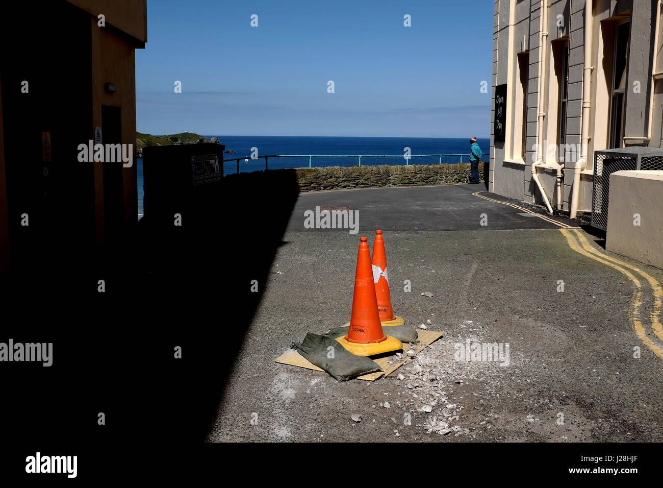 Newquay street uk hi-res stock photography and images - Alamy