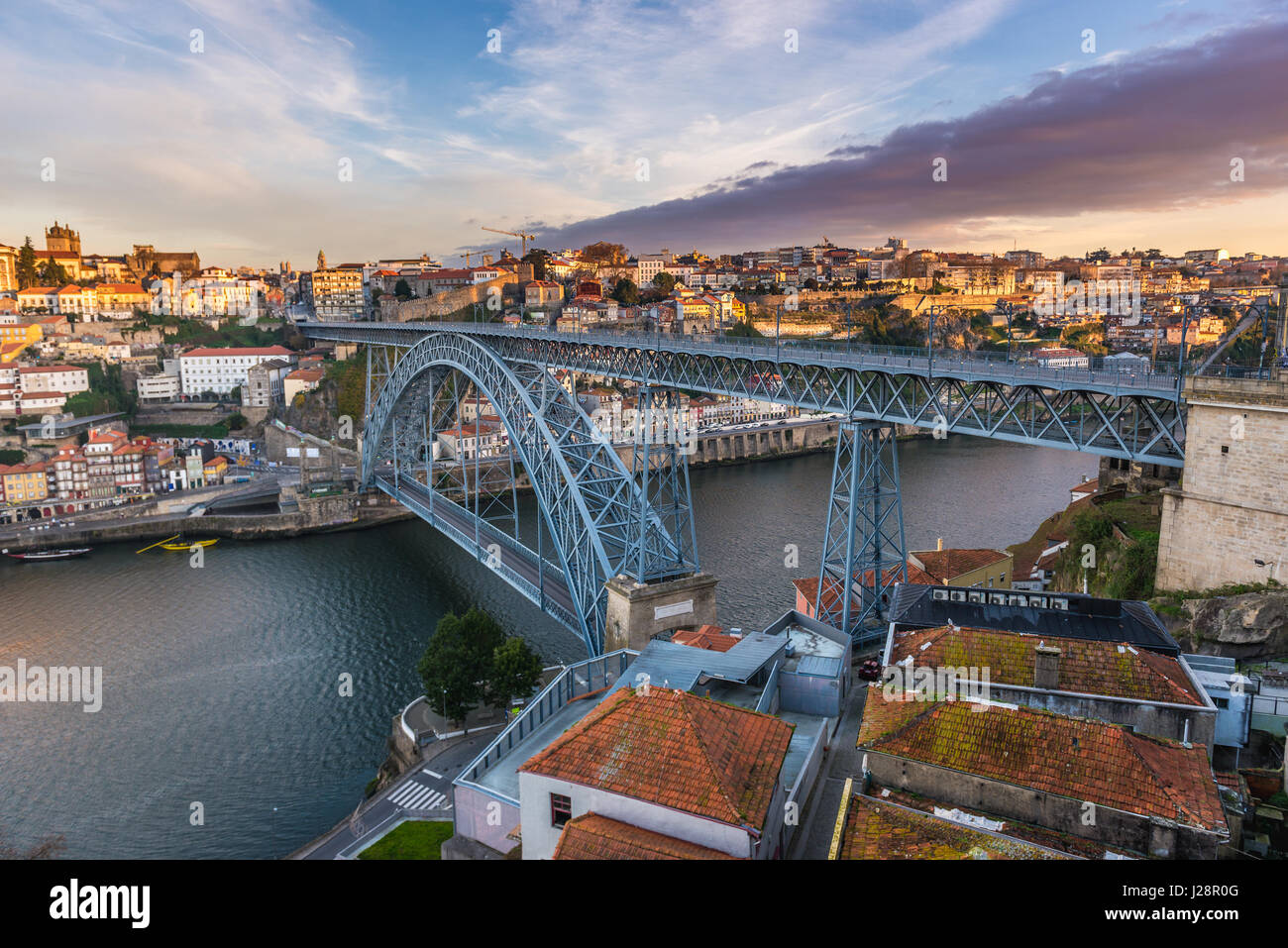 Famous Dom Luis I arch bridge between cities of Porto and Vila Nova de ...