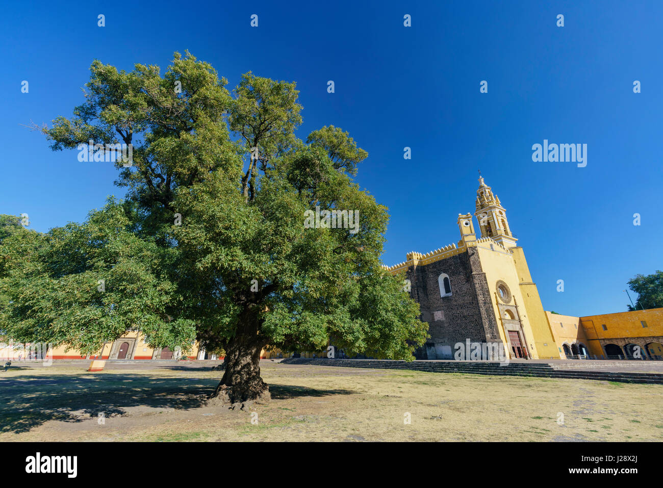 Capilla real cholula hi-res stock photography and images - Alamy