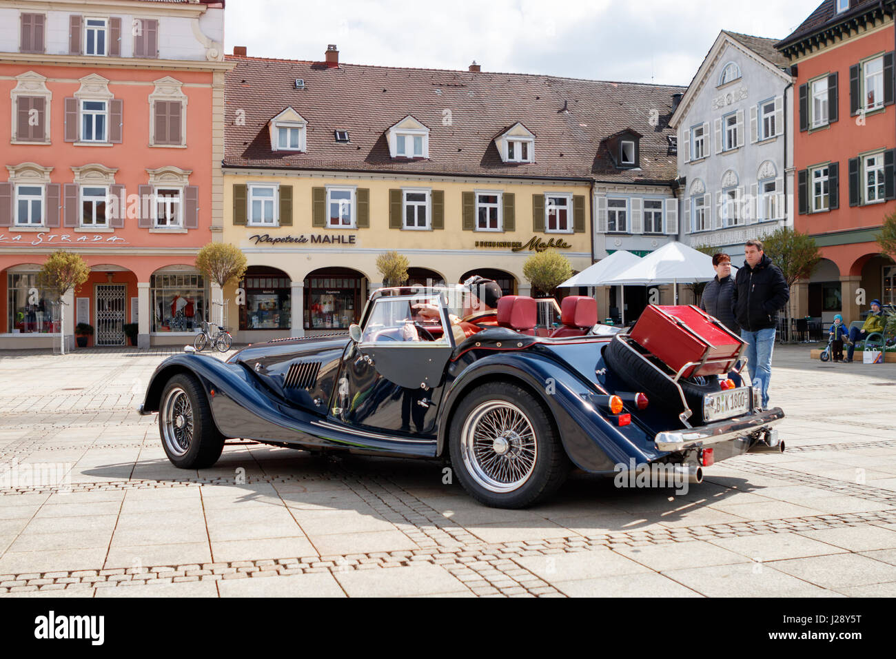 Rear view of morgan car hi-res stock photography and images - Alamy
