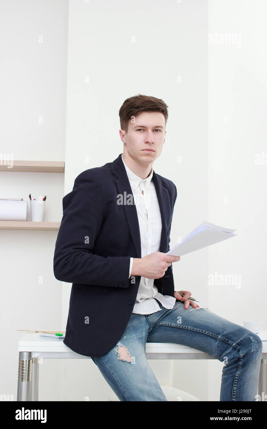 Business man in office Stock Photo - Alamy