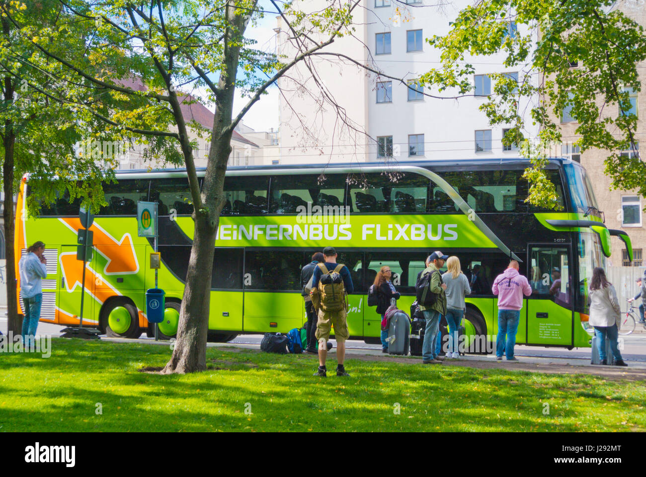 Flixbus station hi-res stock photography and images - Alamy