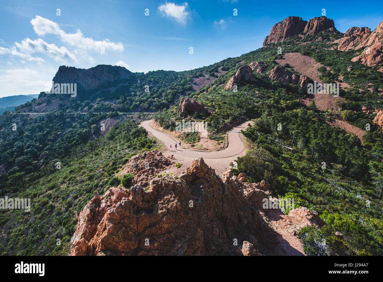 Le Dramont red rocks in the southern part of France Photo: Cronos ...
