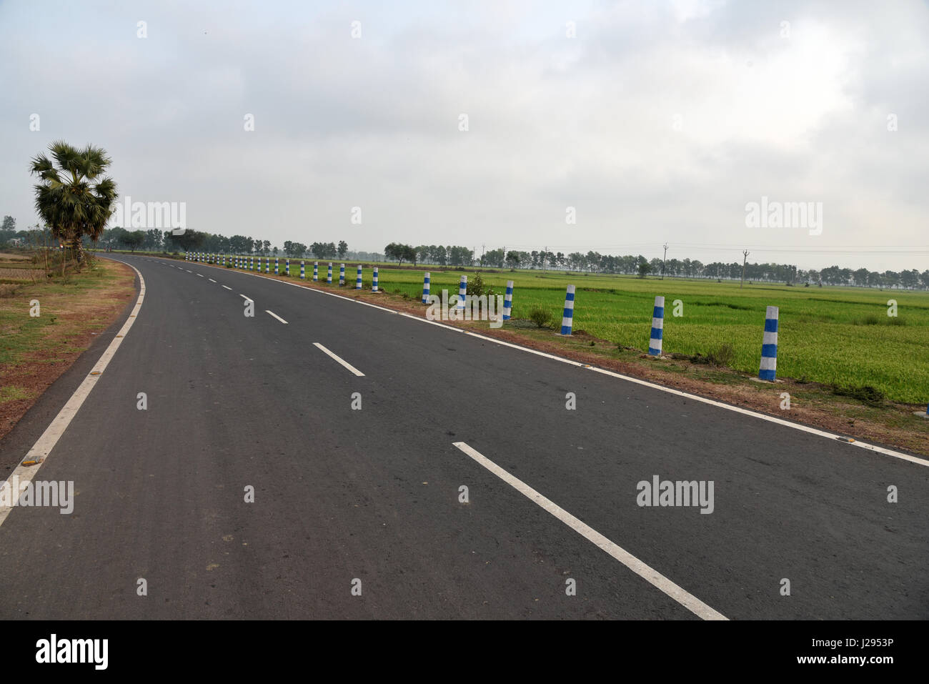 Indian highway hi-res stock photography and images - Alamy