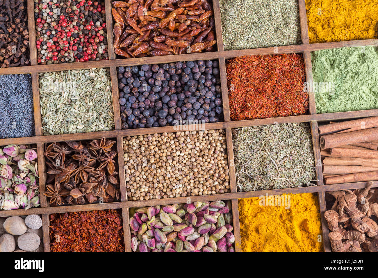 Saffron spices boxes hi-res stock photography and images - Alamy