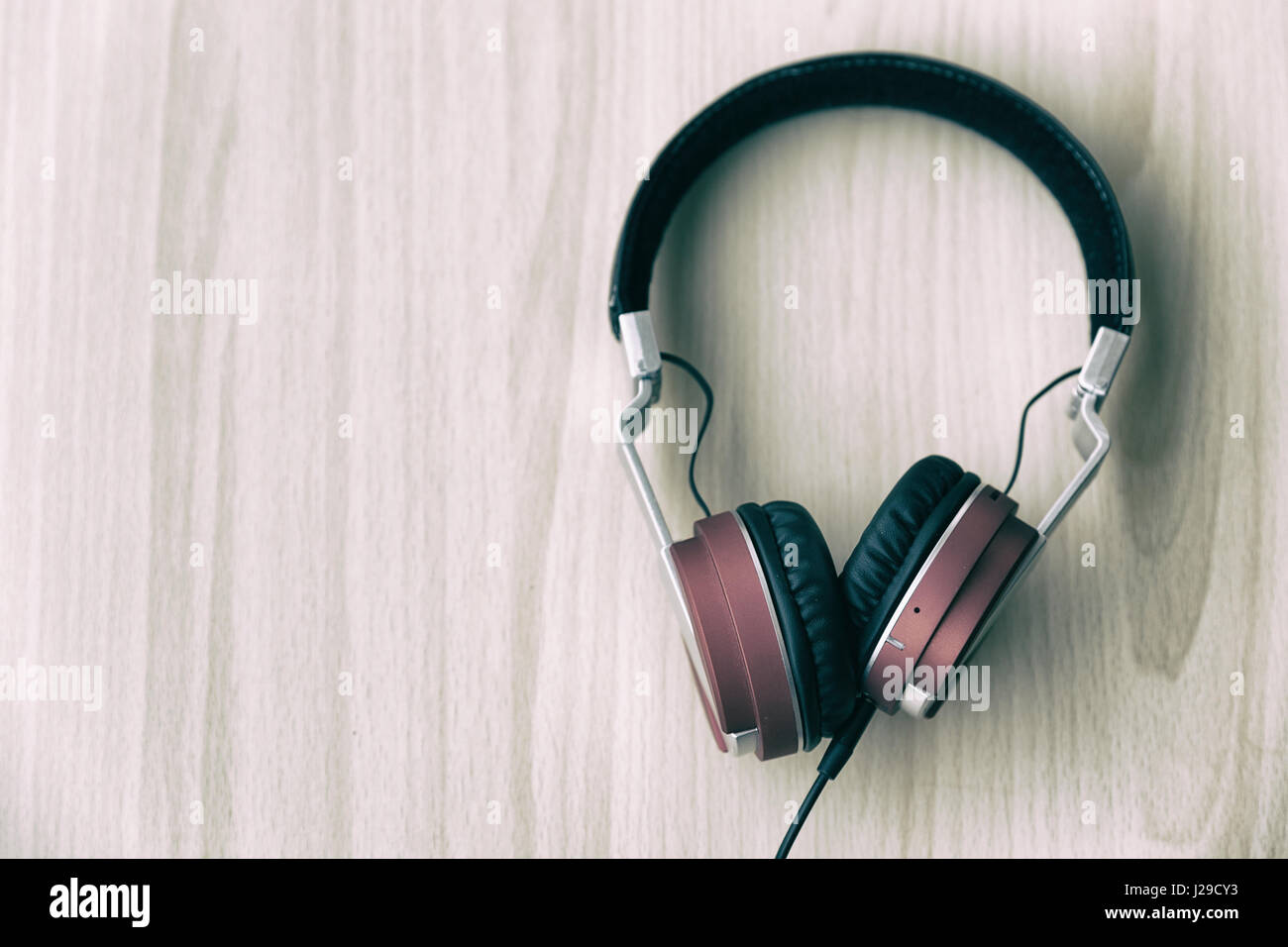 Wood office desk with headset headphone, top veiw with copy space Stock ...