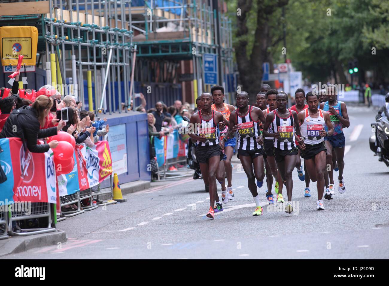 Long distance runners hi-res stock photography and images - Alamy