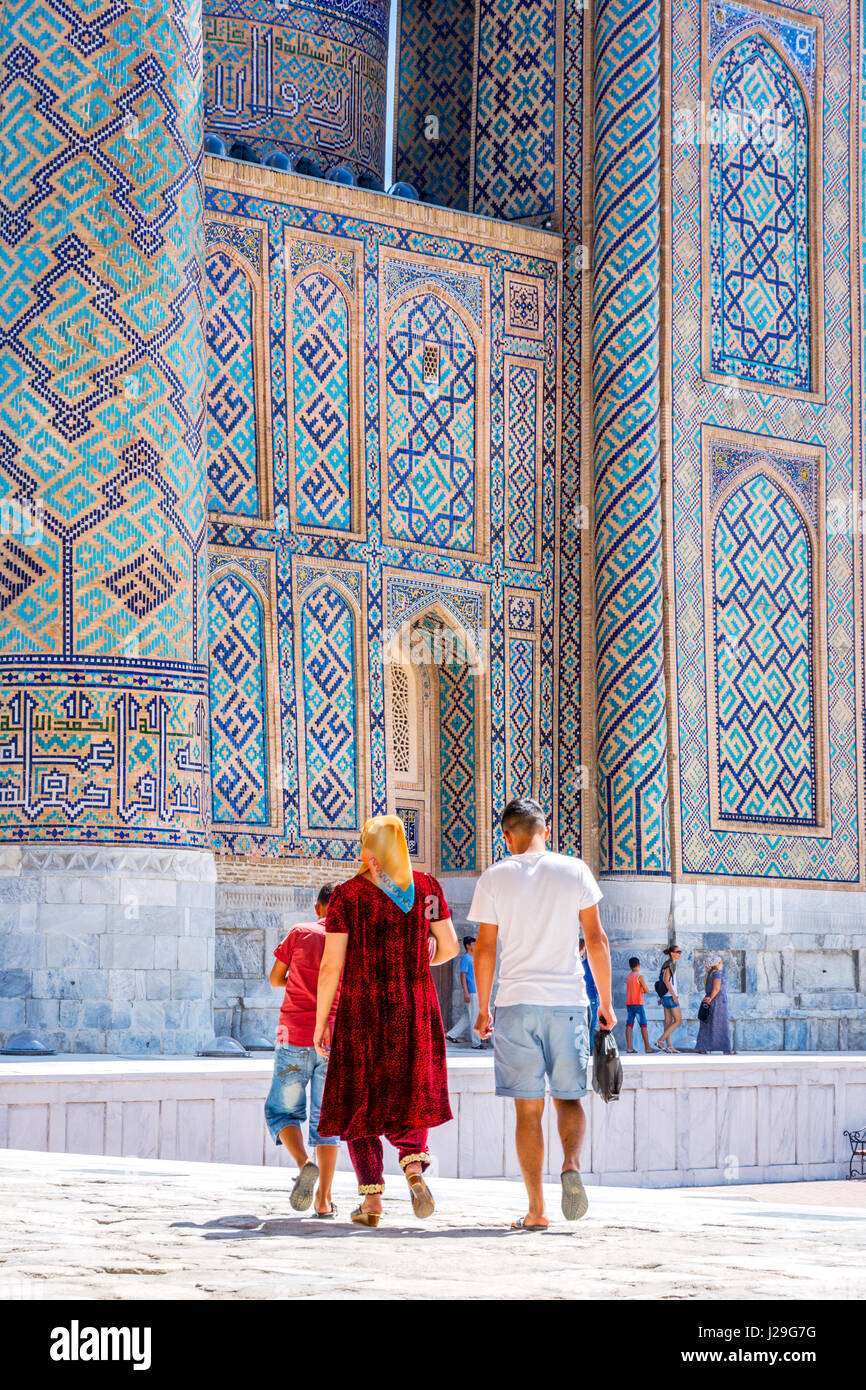 Uzbekistan people hi-res stock photography and images - Alamy