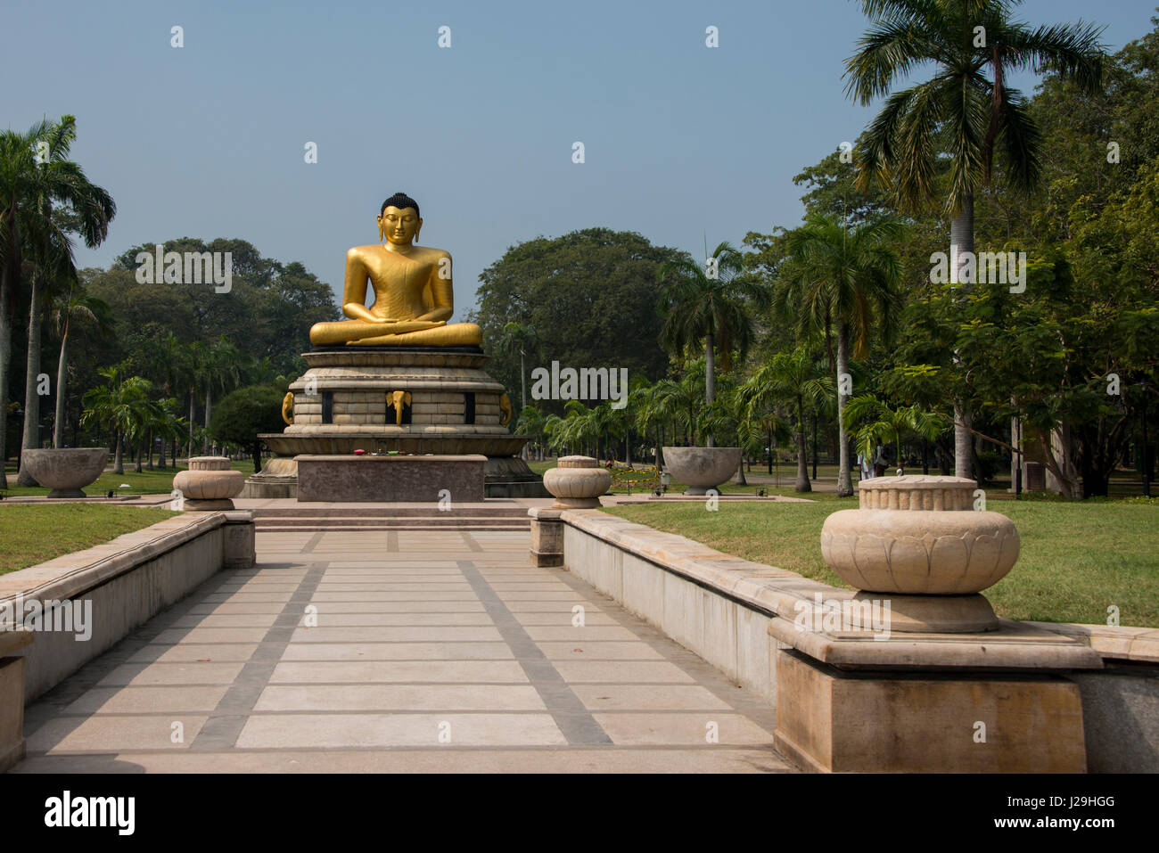 Sri Lanka, Colombo, Viharamahadevi Park (formerly Victoria Park) is a ...