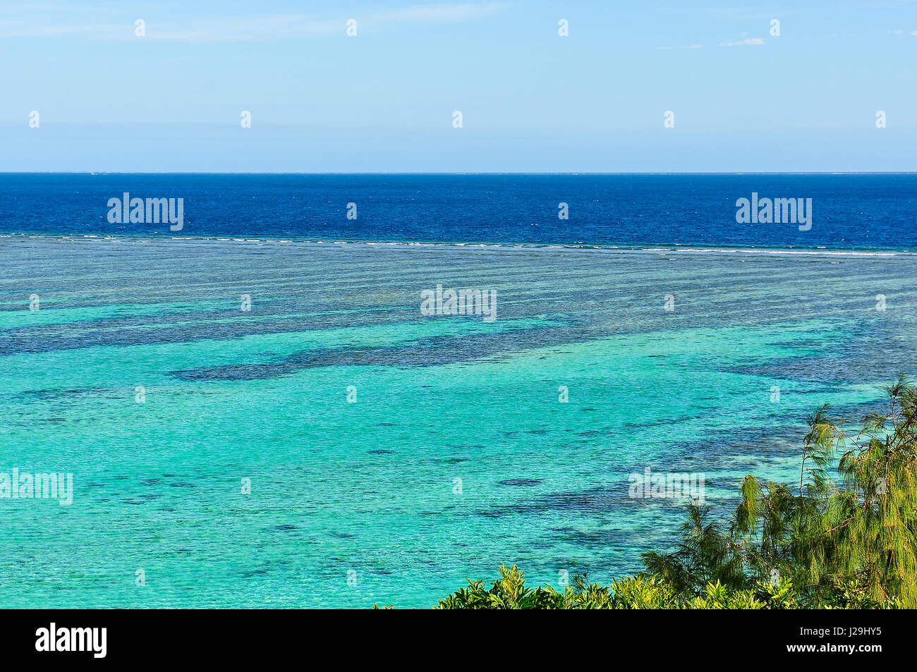 Mana island and coral reef hi-res stock photography and images - Alamy