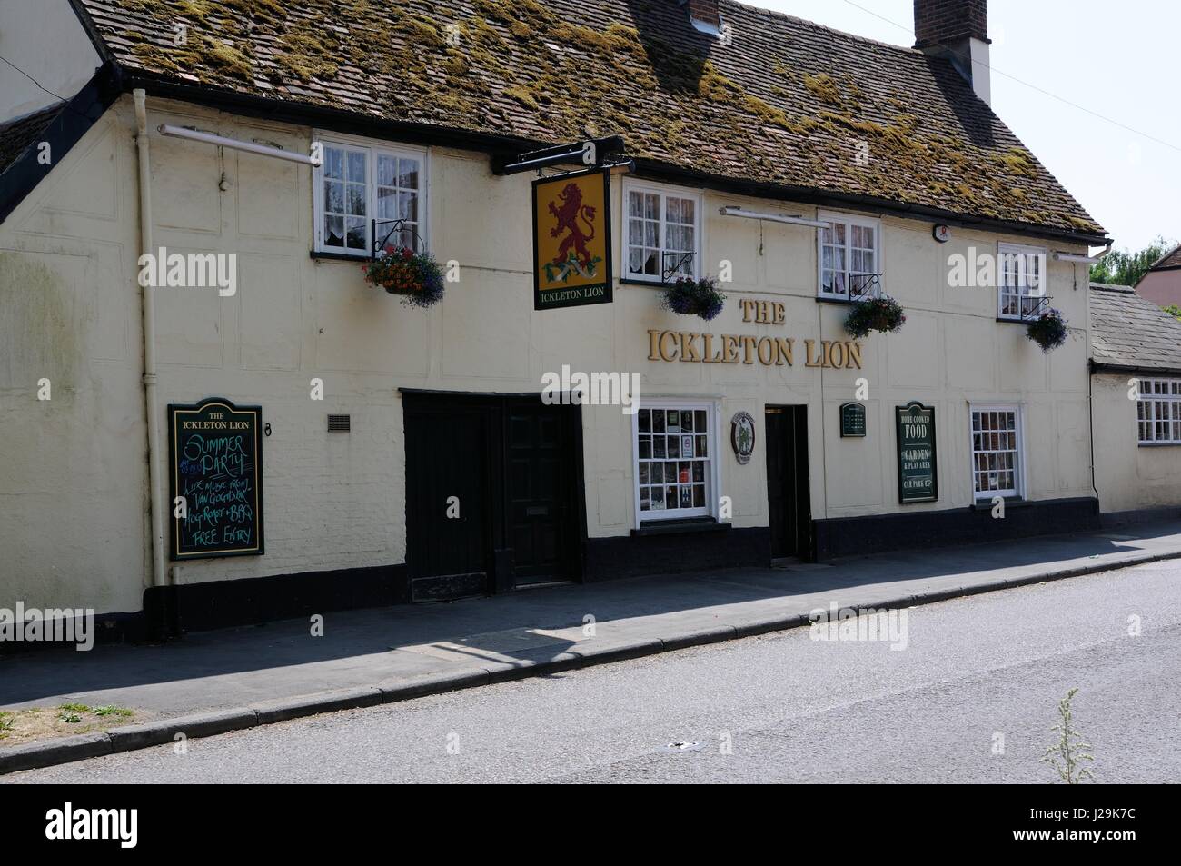 Ickleton cambridgeshire hi-res stock photography and images - Alamy