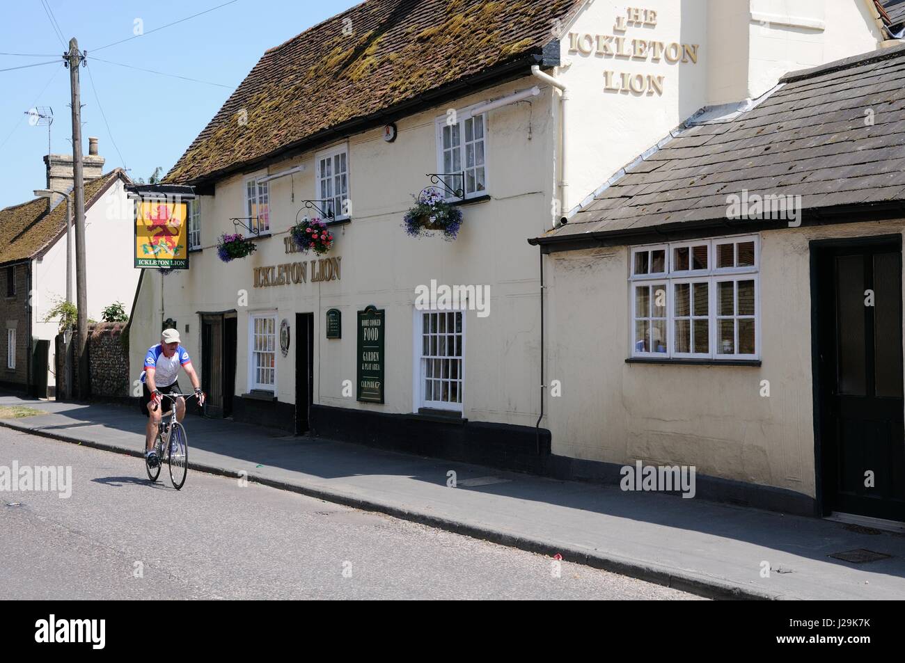 Ickleton Cambridgeshire High Resolution Stock Photography and Images ...