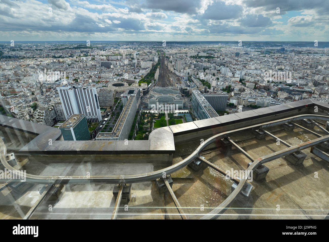 Gare de paris montparnasse hi-res stock photography and images - Alamy