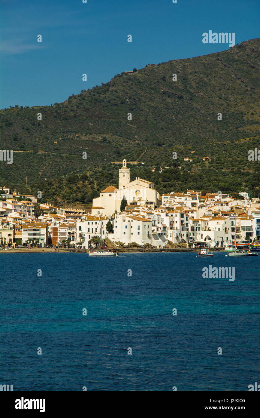Cadaqués village by the mediterranean sea, Costa Brava, Catalonia ...