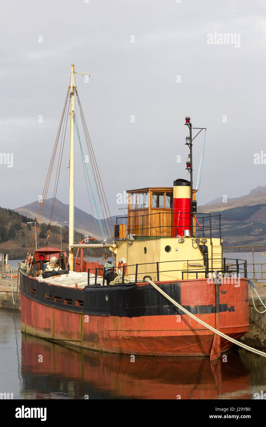 Vital spark boat inveraray scotland hi-res stock photography and images ...