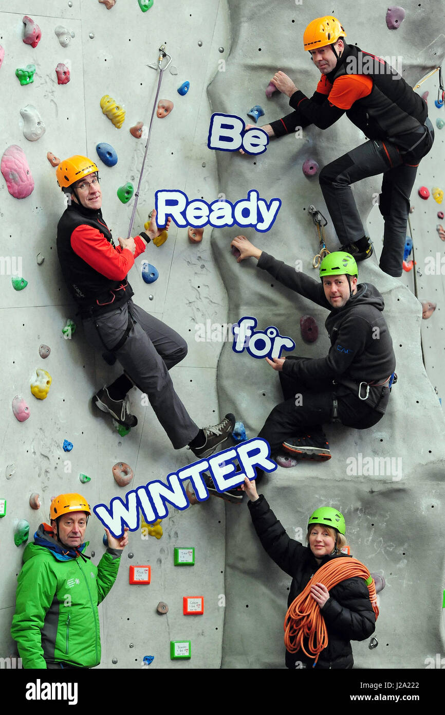 Scottish Minister for Sport Shona Robison (Bottom R) and Mark Diggins ...