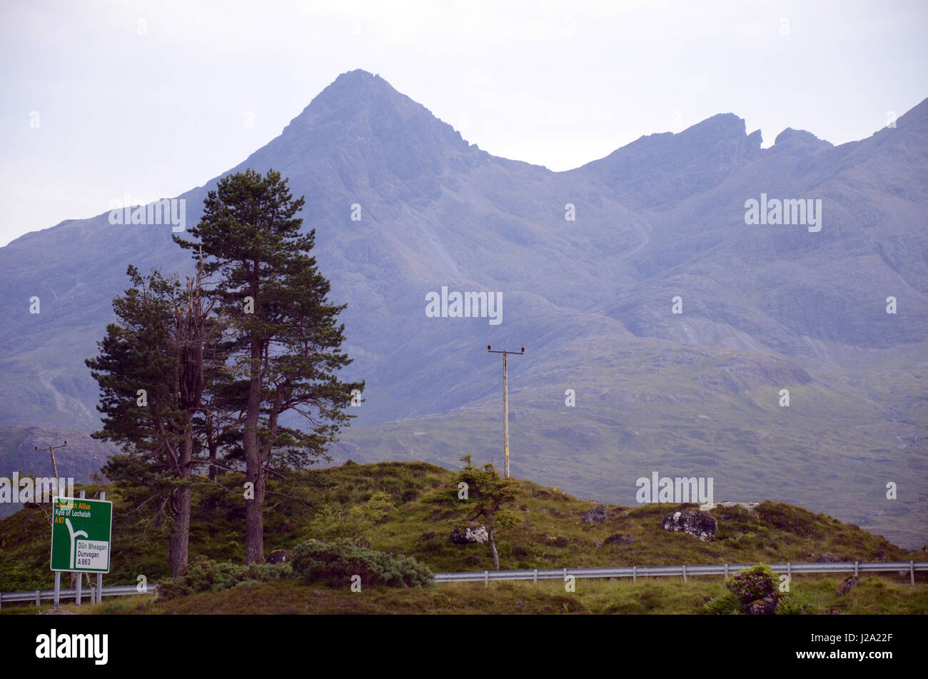The Cuillin mountains on the Isle of Skye Stock Photo - Alamy