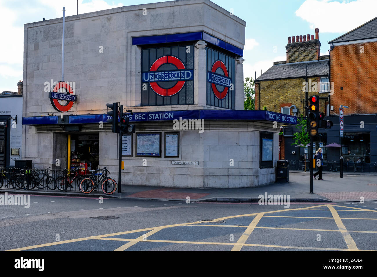 Tooting bec tube station hi-res stock photography and images - Alamy