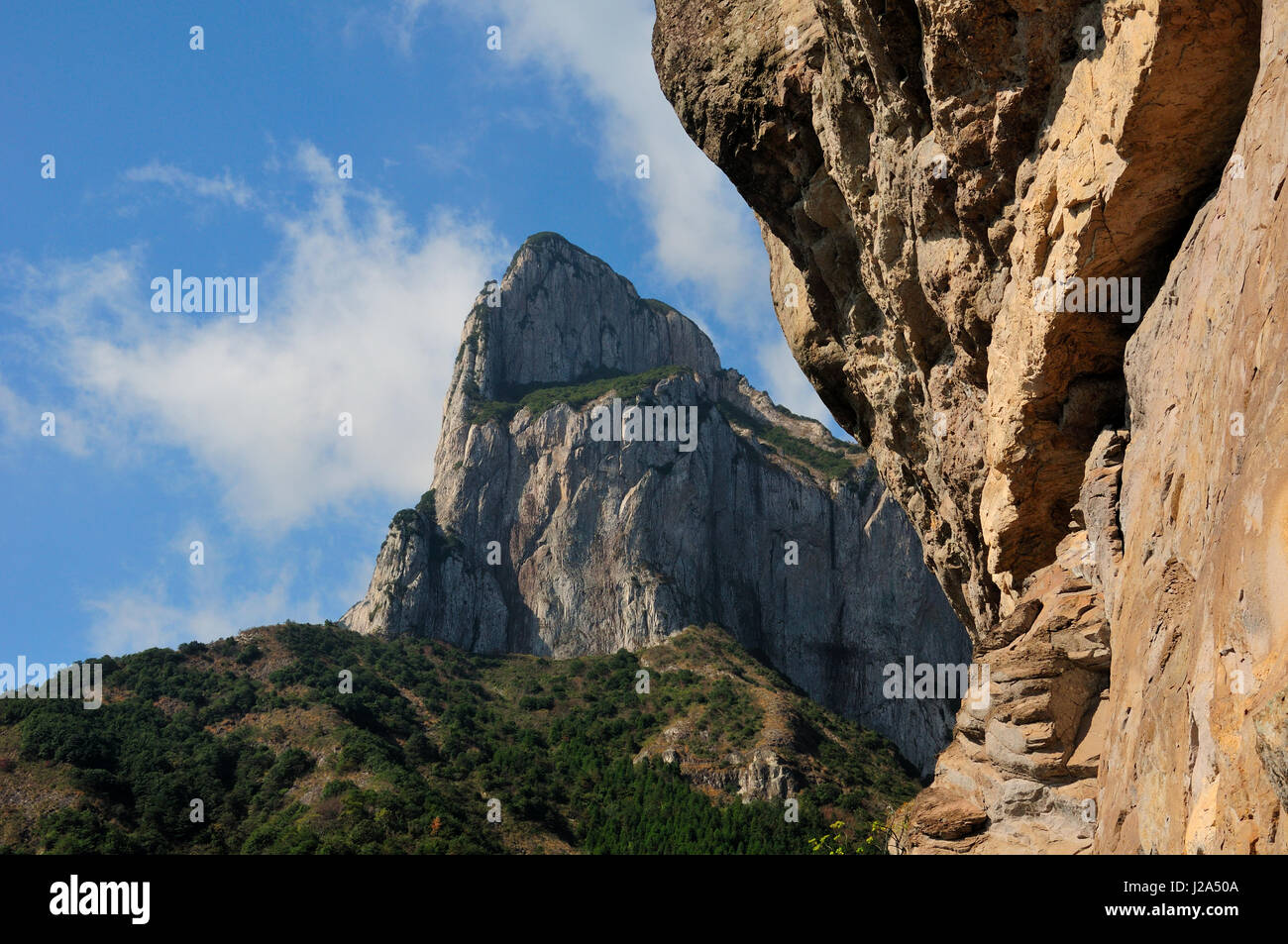 Yandang mountain hi-res stock photography and images - Alamy