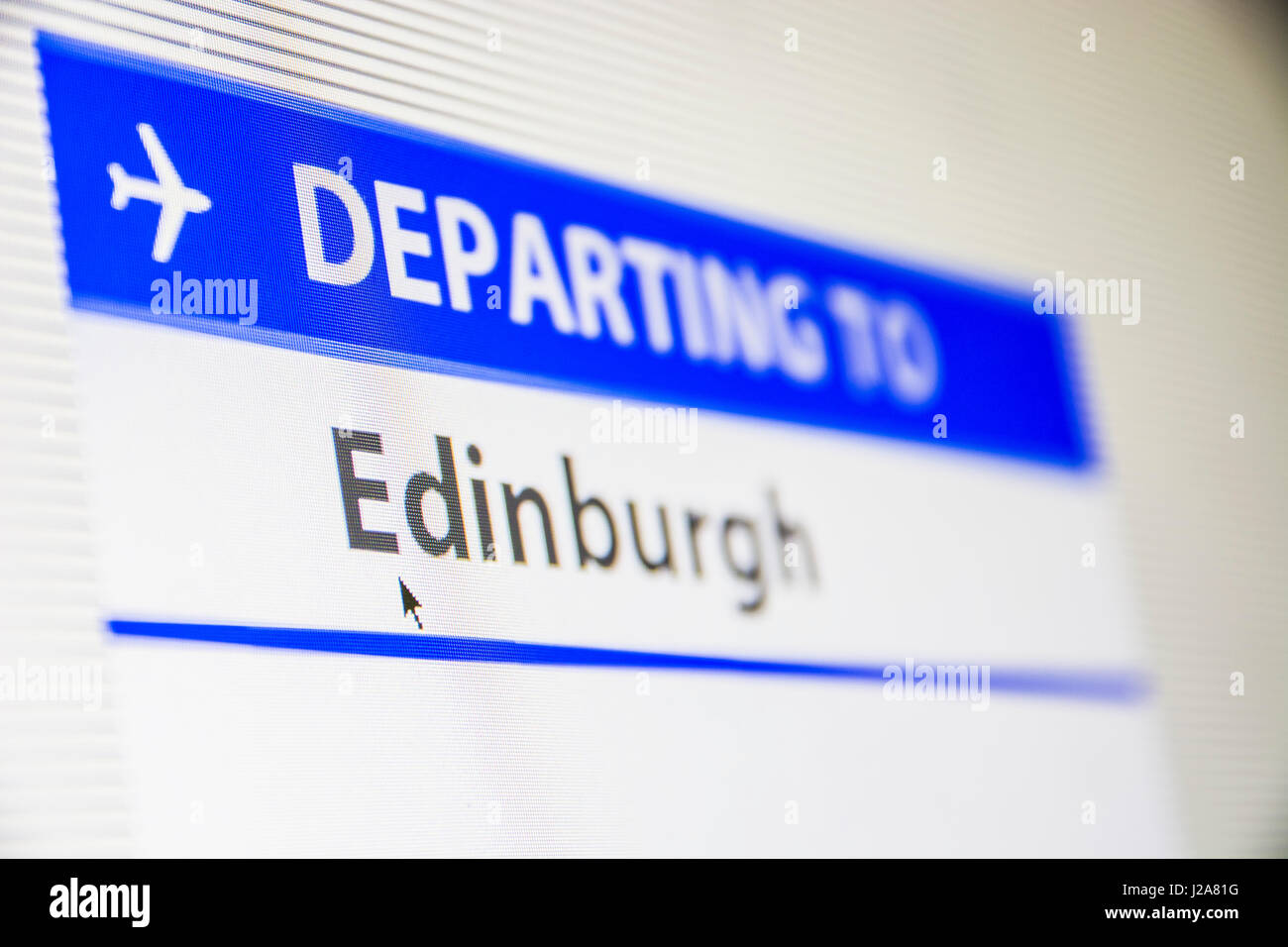 Passenger waiting edinburgh airport hi-res stock photography and images ...