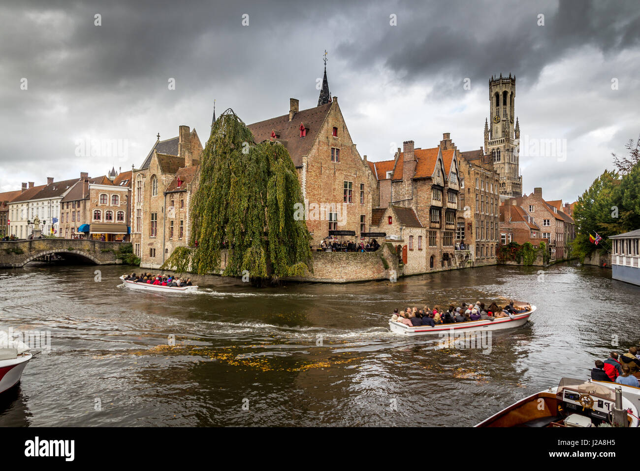 Typical sightseeing scenery, Bruges,Belgium Stock Photo - Alamy