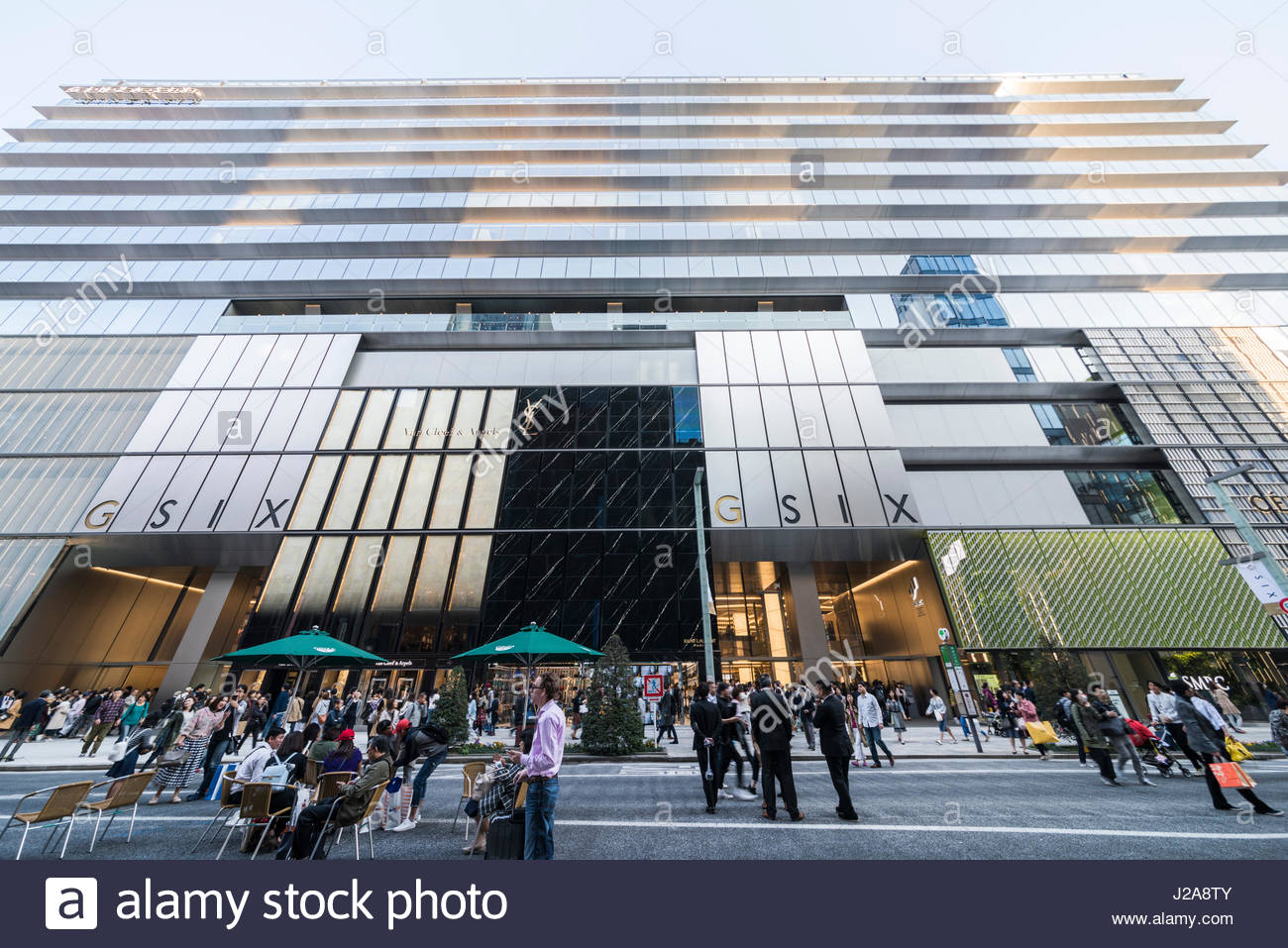 Ginza Six Stock Photos & Ginza Six Stock Images - Alamy