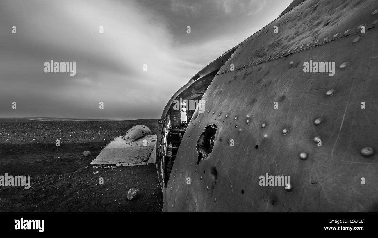 Trip fence Black and White Stock Photos & Images - Alamy