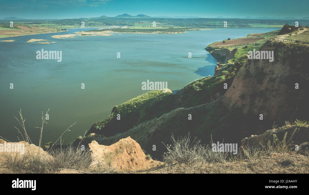 lake landscape with canyons burujón toledo Stock Photo - Alamy