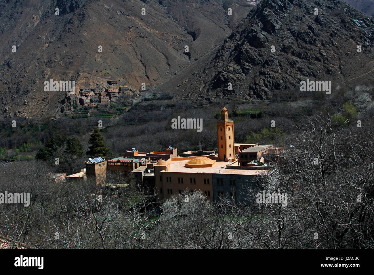 Morocco, Imlil. Mosque and village in Atlas Mountains Stock Photo - Alamy