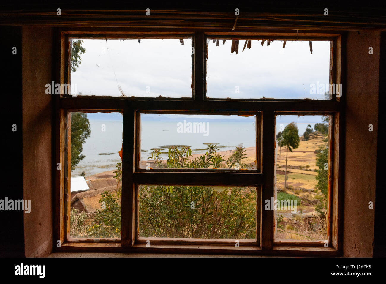 Peru, Puno, accommodation in traditional mud brick cottages ("Adobe ...