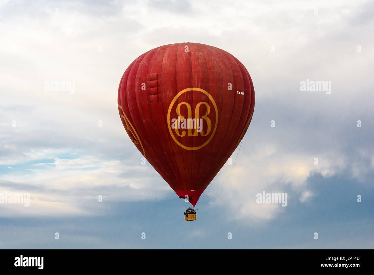 Myanmar (Burma), Mandalay region, Old Bagan, Balloons over Bagan Stock ...