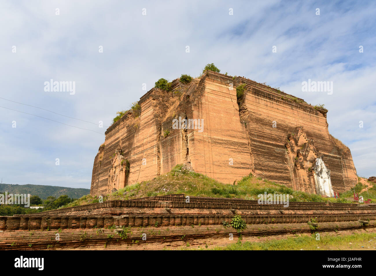 Mantara gyi paya hi-res stock photography and images - Alamy