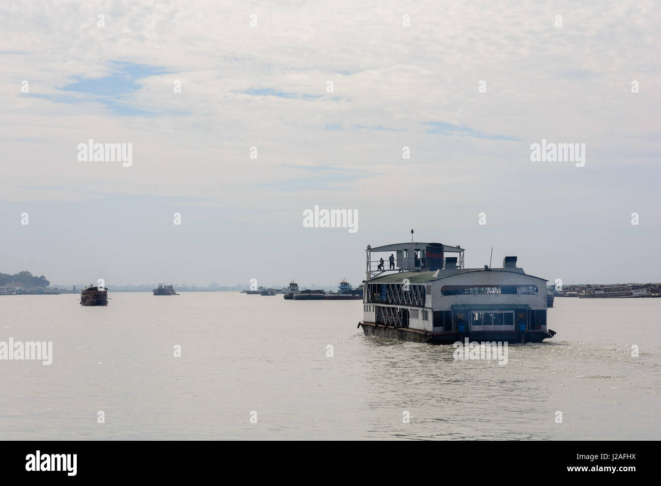Myanmar (Burma), Sagaing region, Min Kun, shipping Stock Photo - Alamy