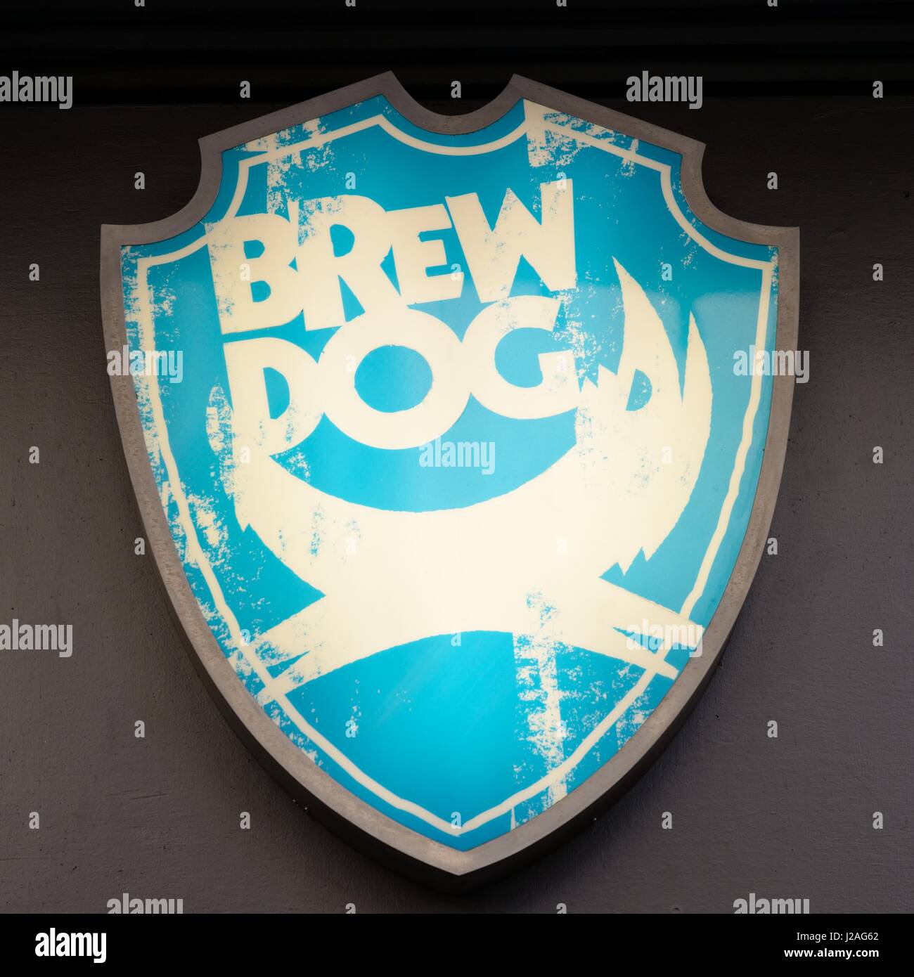 Logo brewdog hi-res stock photography and images - Alamy