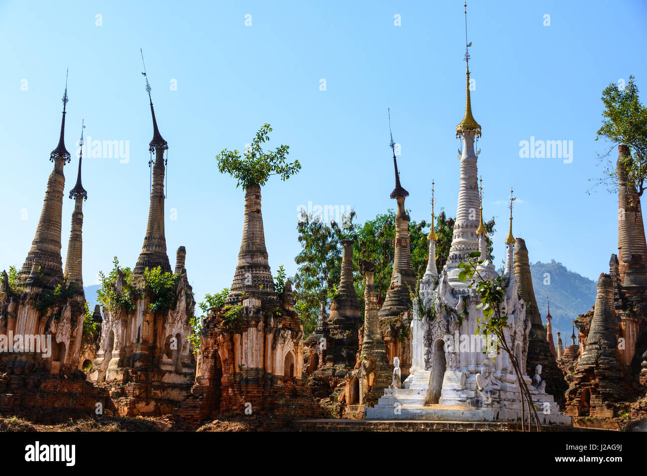 Myanmar (Burma), Shan, Taunggyi, ruins pagodas in Indein Stock Photo ...