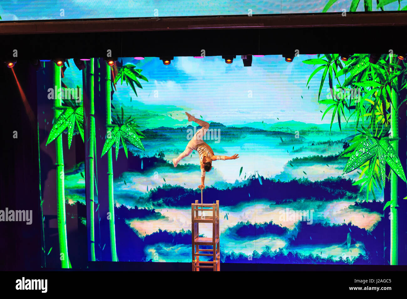 Acrobatic show, Beijing, China Stock Photo - Alamy