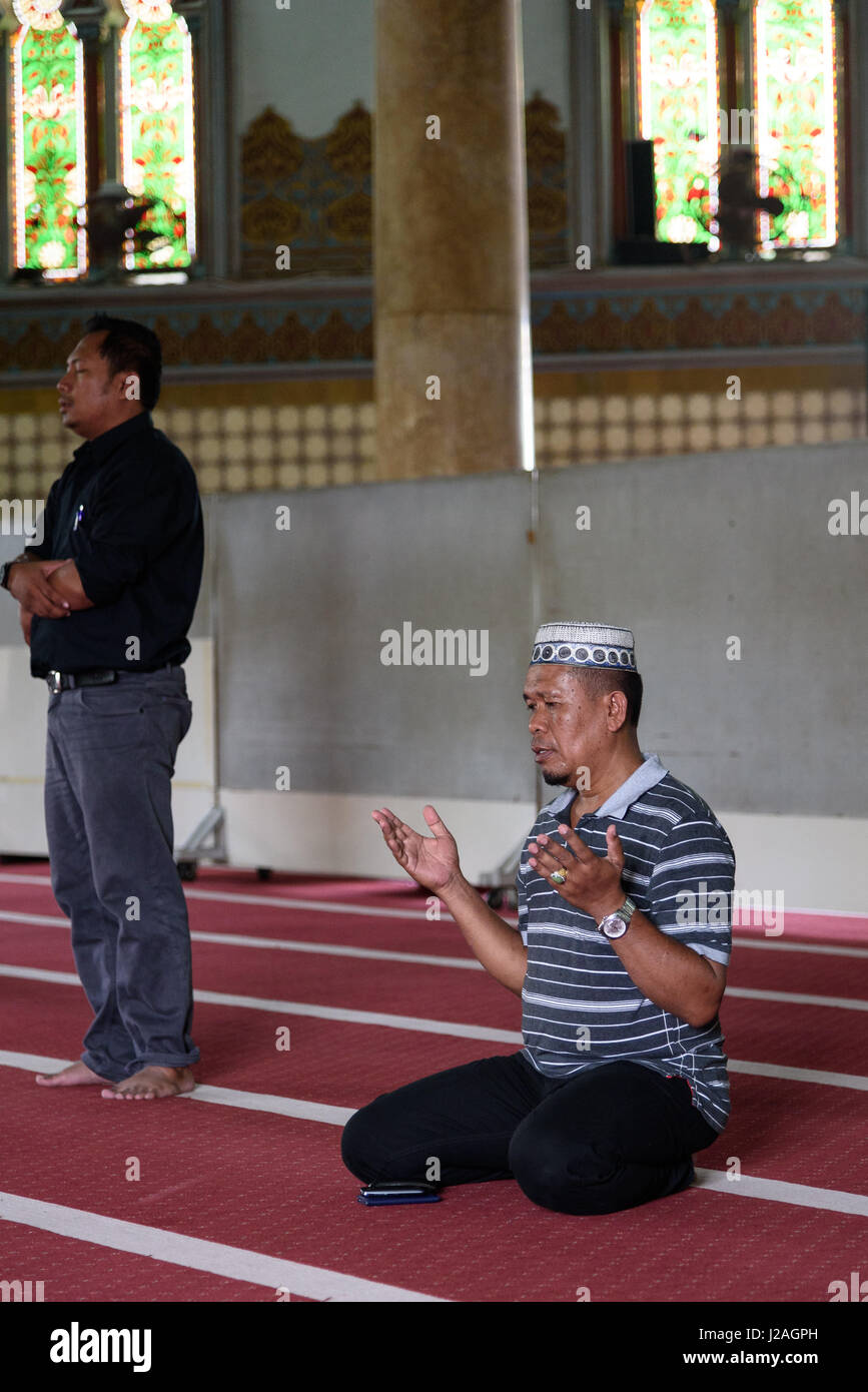 Medan great mosque hi-res stock photography and images - Alamy