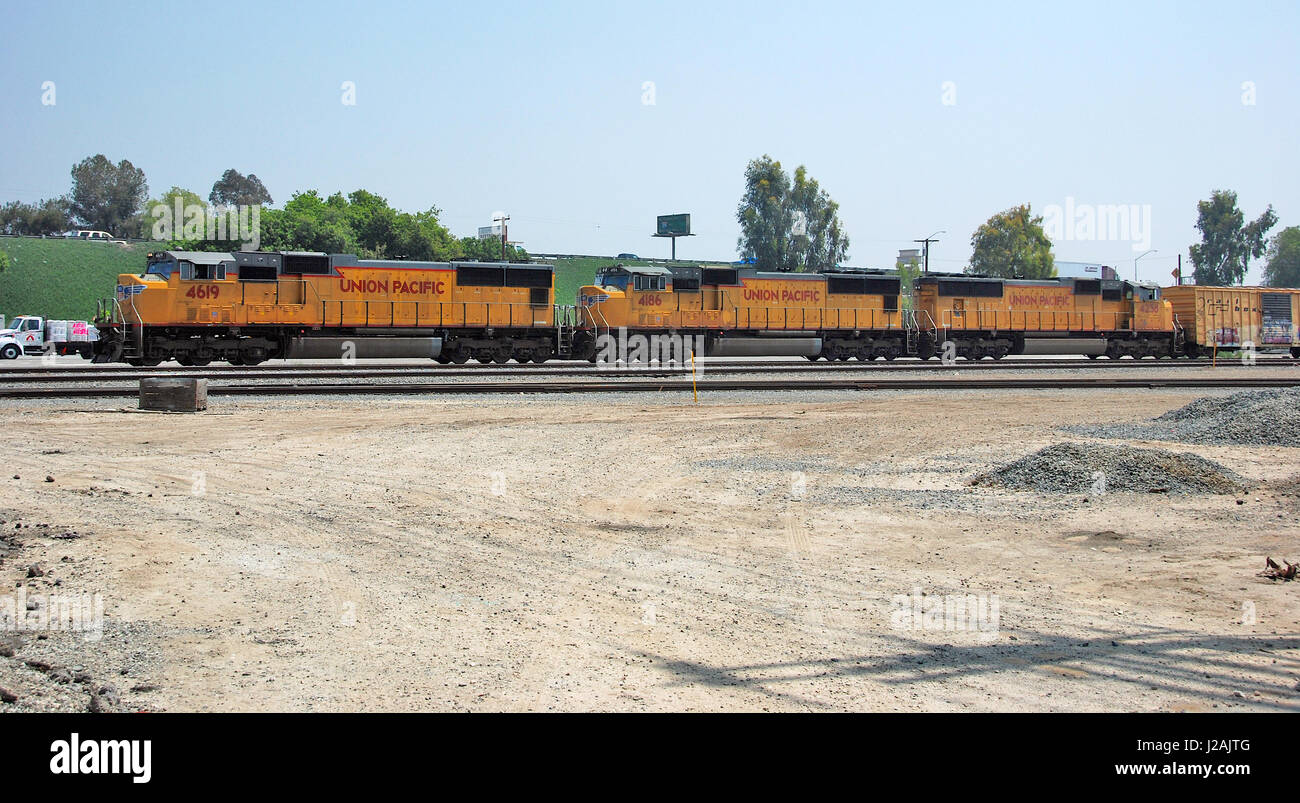 Union Pacific locomotives on a freight train at San Bernardino ...