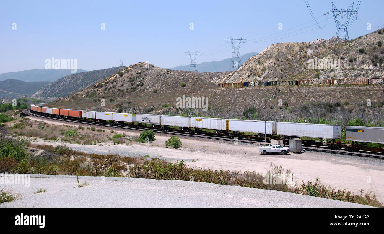Railroad pick hi-res stock photography and images - Alamy