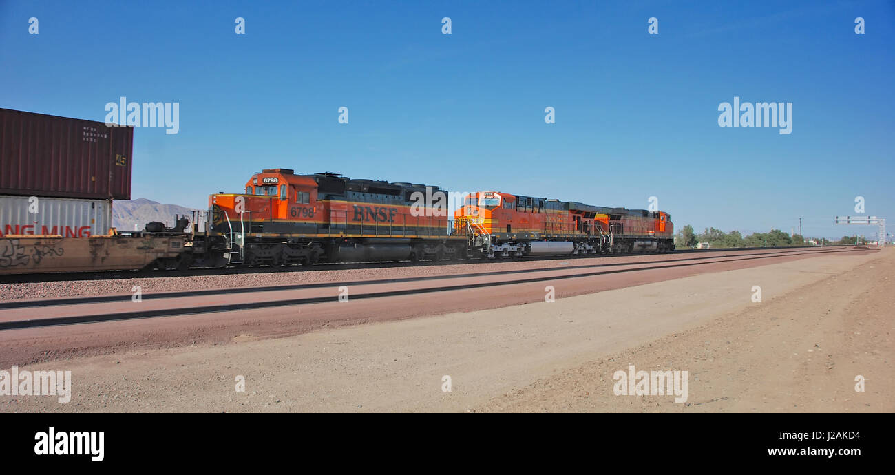 Emd locomotives hi-res stock photography and images - Alamy